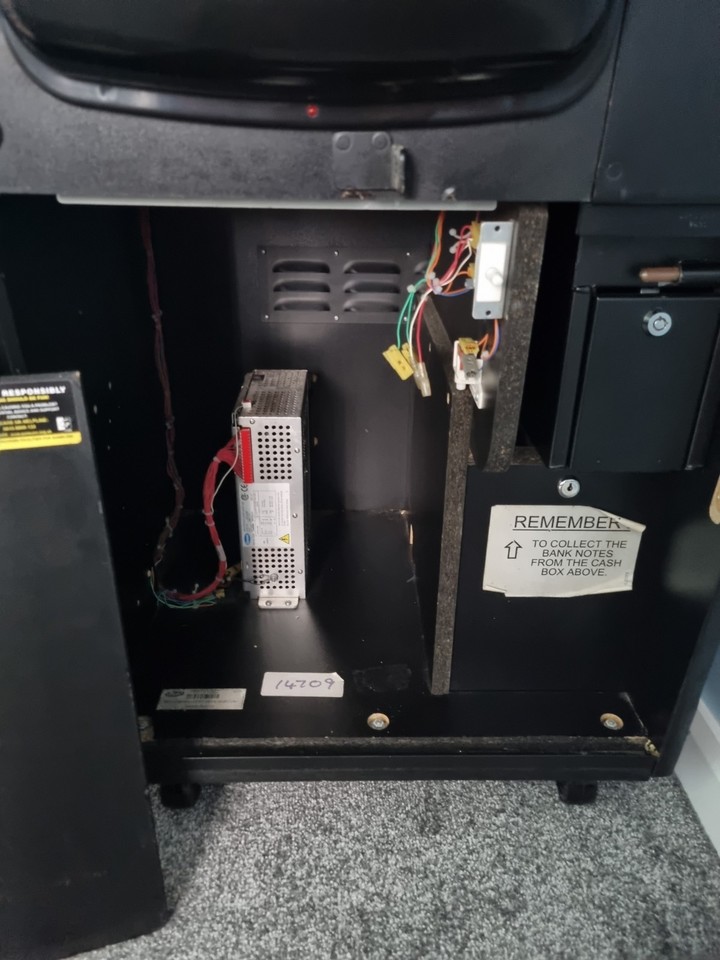 LUCKY DEVIL RED GAMING FRUIT MACHINE £5 JACKPOT | eBay UK