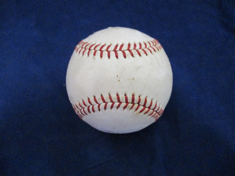 Spalding Warren Giles Autographed Baseball 2 Autographs Milt Pappas ...