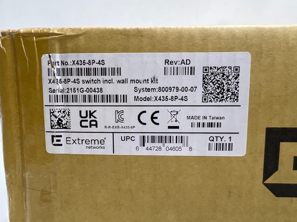 Extreme Networks X435-8P-4S - Switch - 8 Ports - Managed - Rack ...