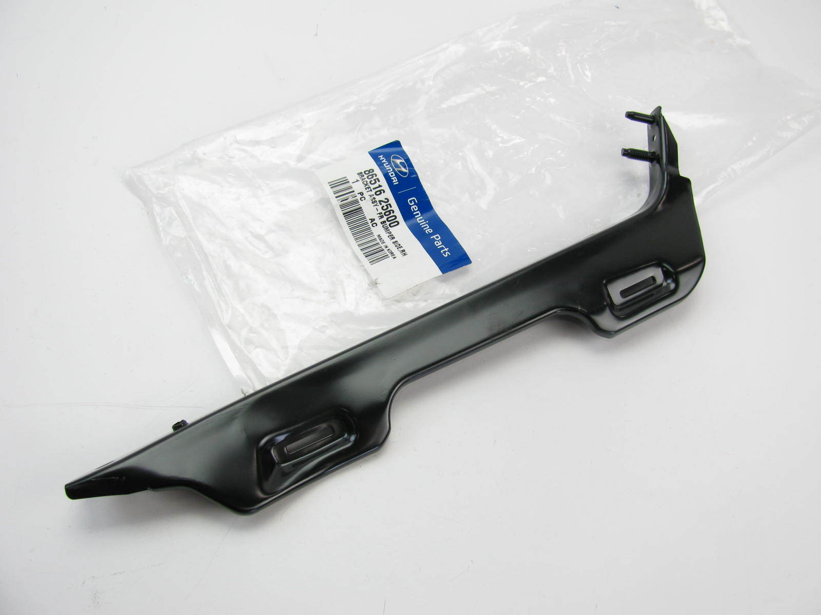 Hyundai Genuine OEM Front Right Bumper Side Bracket 8651625600 for sale ...