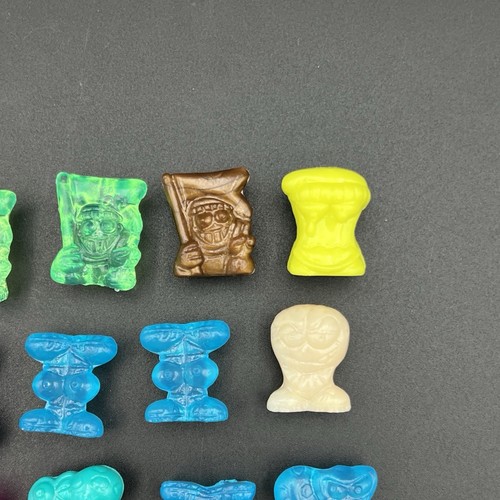 Original Gogos Crazy Bones 1998 Sports Series (Football) Lot of 18 ...