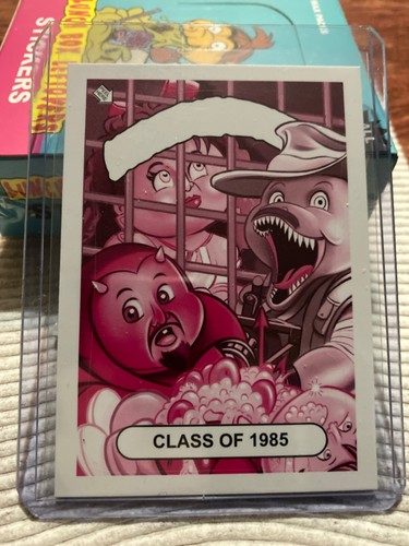 SSFC LUNCH BOX LEFTOVERS - SERIES 8 - CLASS OF 1985 - BLACK & MAGENTA ...