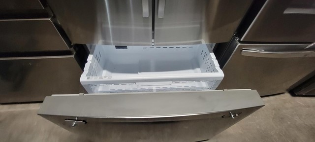 SAMSUNG RF23R6201SR STAINLESS STEEL REFRIGERATOR 23 CU FT *SAVE ...