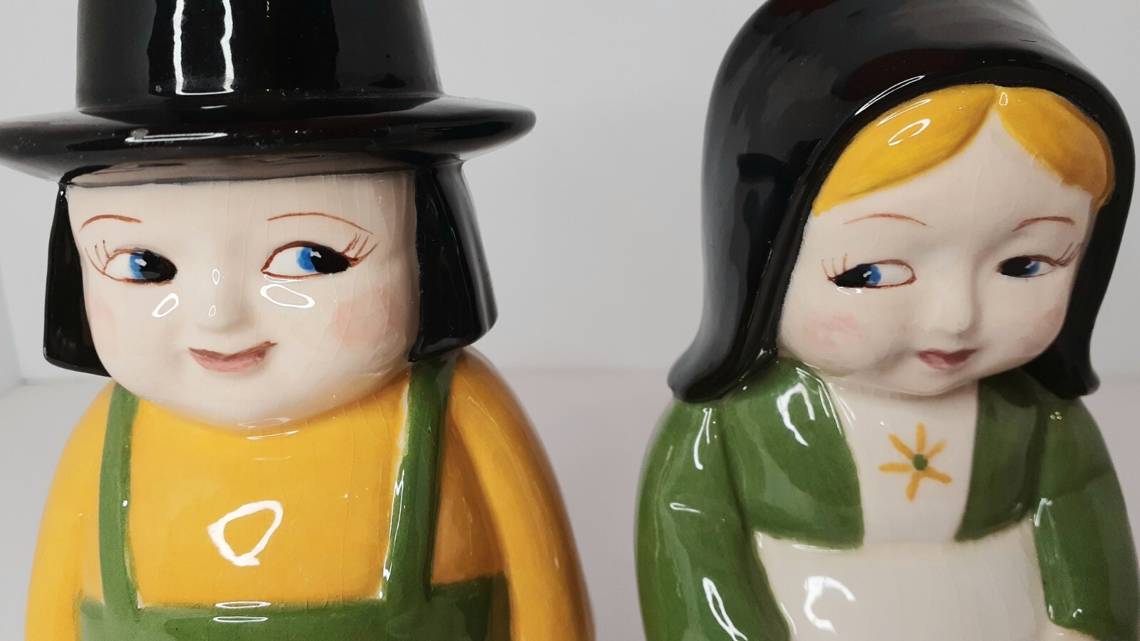Amish Couple Pilgrims Ceramic Figurine Set 5" 80's Vtg. Yozi Molds ...