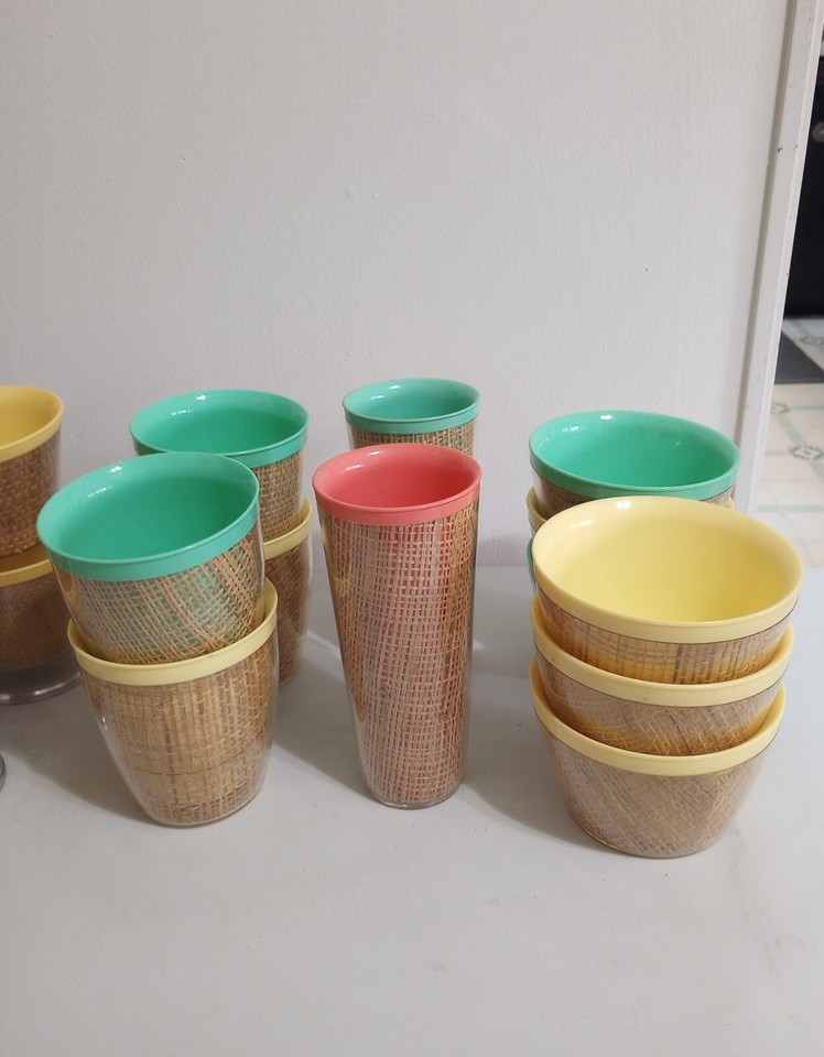 Vintage Raffiaware by Thermo Temp Retro Plastic Cups / Bowls - 16 Piece ...