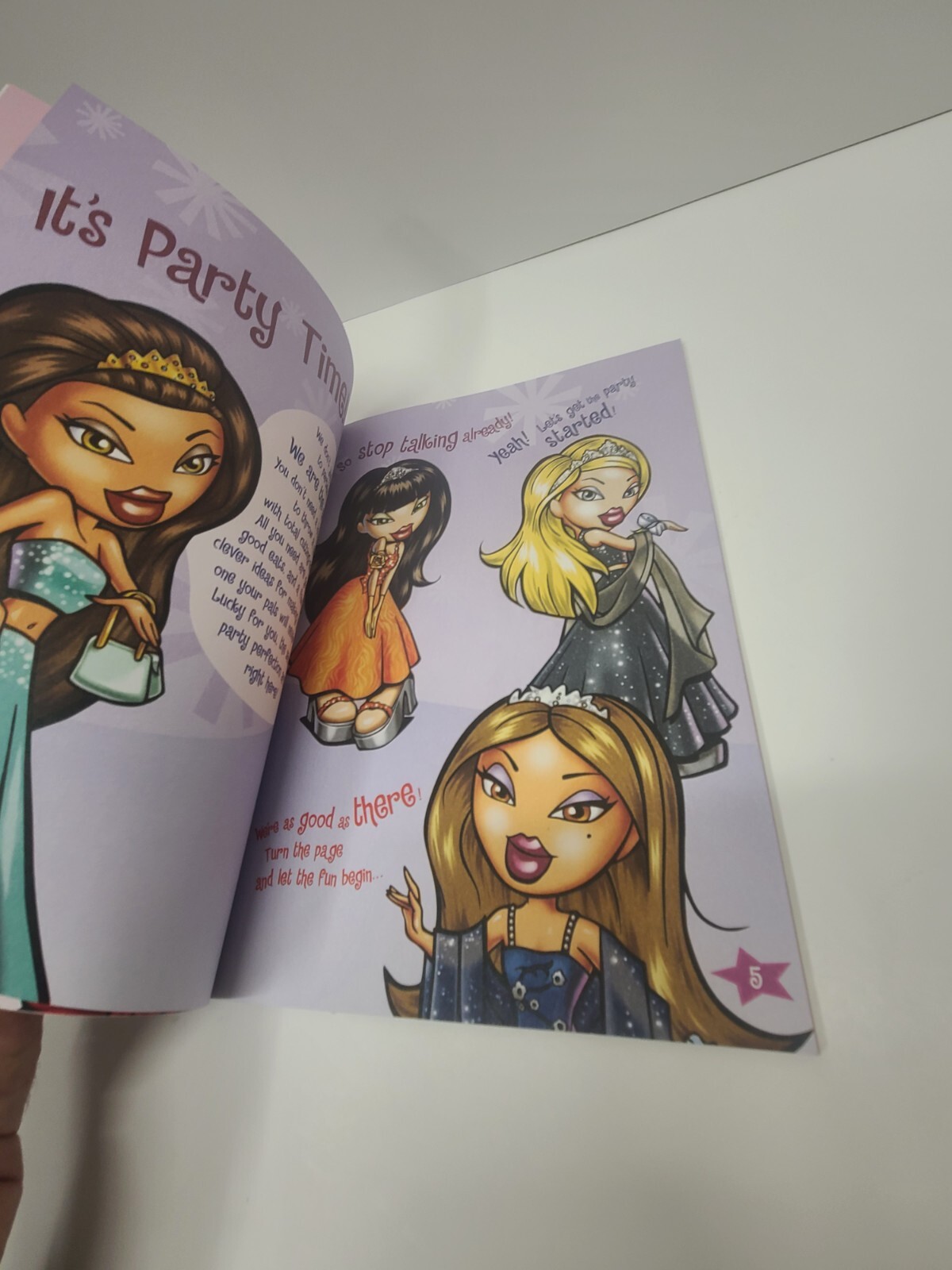 Bratz Book Party Perfection Party Handbook MGA Entertainment 2003 ...