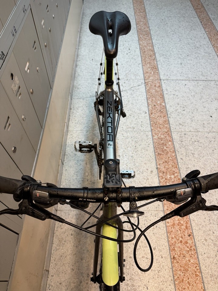 TREK ZEKTOR 2… | eBay