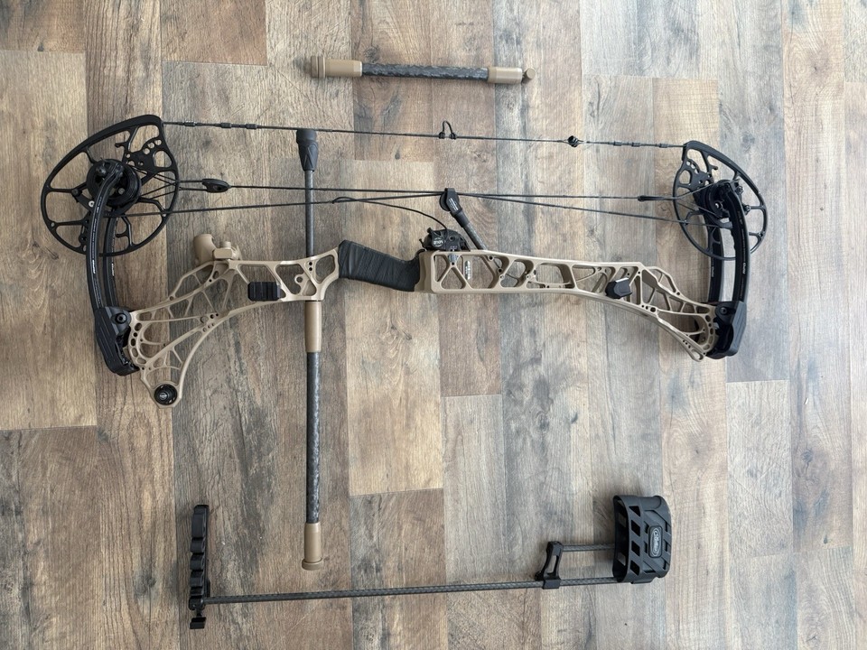 Mathews Lift RH 29.5 Earth Riser With Black Limbs 29”/70# | eBay