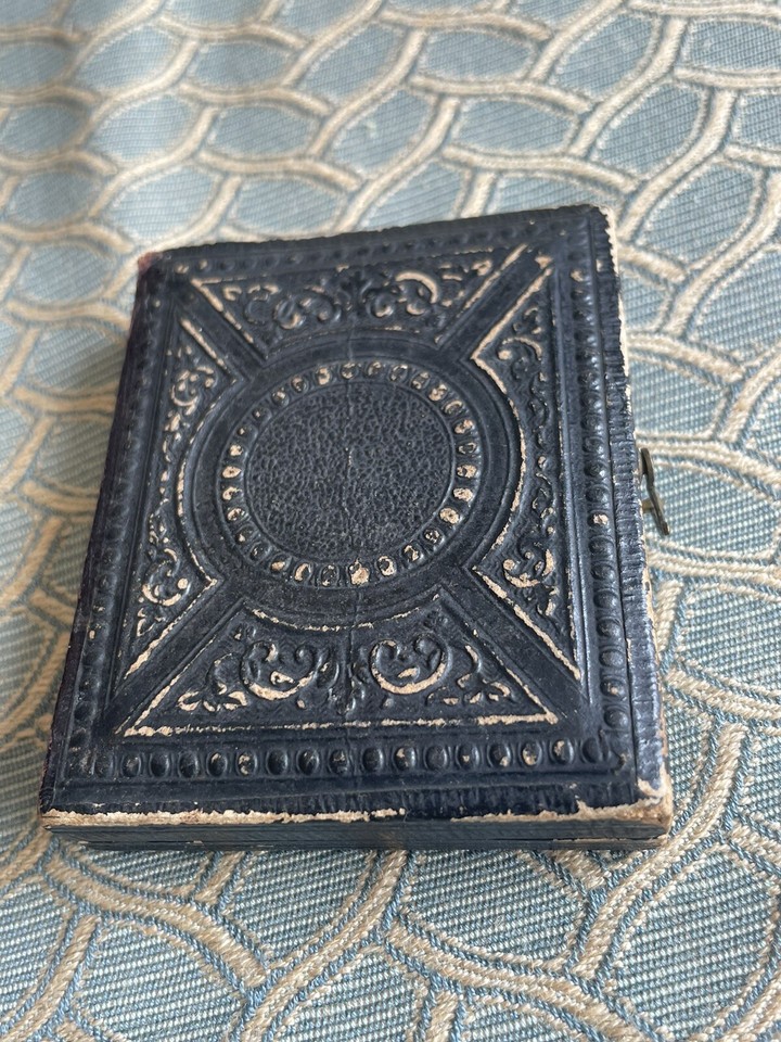 Victorian Antique 1800’s Leather Union Case w Daguerreotype Lady in ...