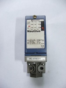 Telemecanique Nautilus pressure switch 72.5-1015psi 5-70Bar XML ...