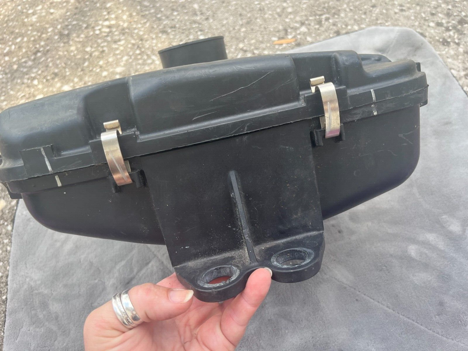 OEM Yamaha Watercraft Marine Air Filter Cleaner Box 6D3-1444B-00, 6BH ...