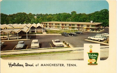 Dr Jim Stamps Postcard Holiday Inn Of Manchester Tennessee Old Cars ...
