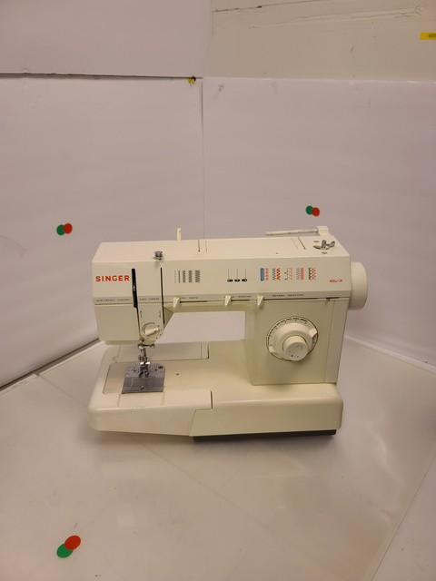 SINGER Sewing Machine School Model 5830C Great for sale online | eBay