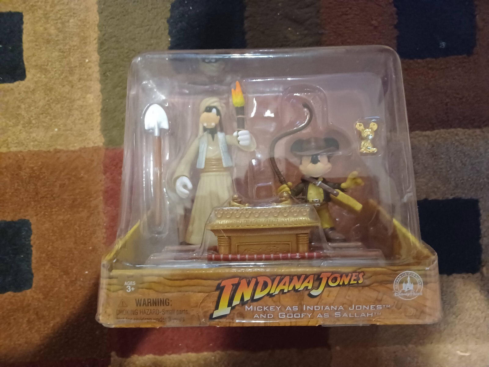 Disney Park golden mickey goofy Indiana jones Raiders of the Ark VERY ...