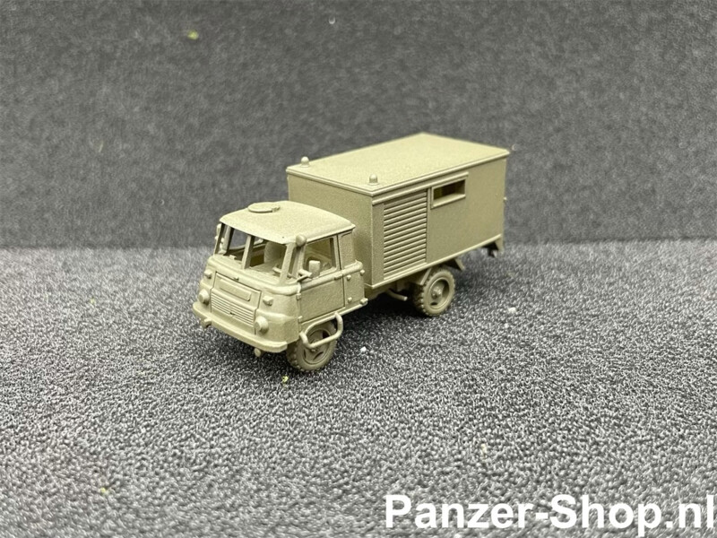 Robur LO 2002, Feuerwehr LF 8-Leichtschaum 1/1, Spur TT, 1:120 ...