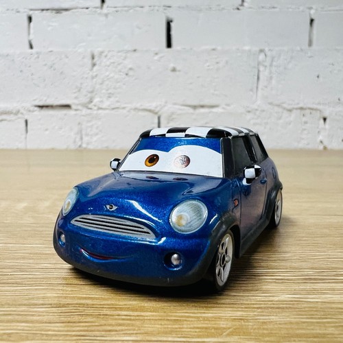 Disney Pixar Diecast Metal Cars 2 Becky Wheelin Chase Mini Cooper Blue ...