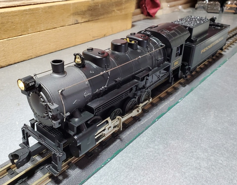 Lionel O scale 0-8-0 Pennsylvania Steam Engine #561 w/Smoke & Whistle ...