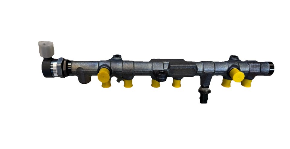 68447760AA NEW MOPAR FUEL RAIL 2019-2020 RAM 2500 / 3500 5348915 ...