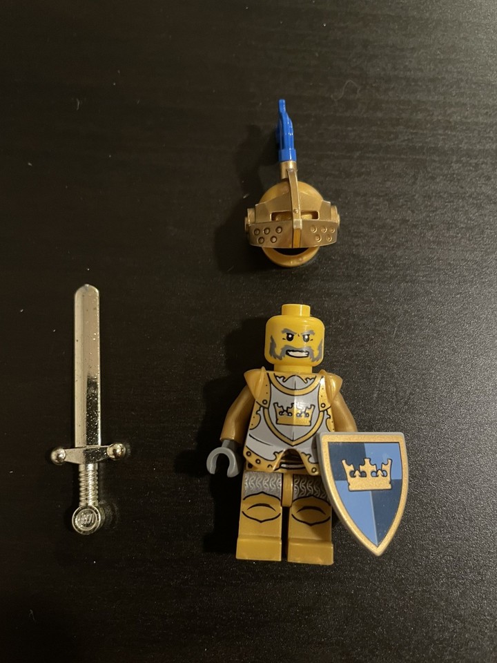 LEGO Castle Fantasy Era Gold Knight Minifigure cas415 + Sword Shield ...