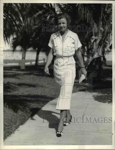 1936 Press Photo Mrs John J Farrell in West Indies | eBay