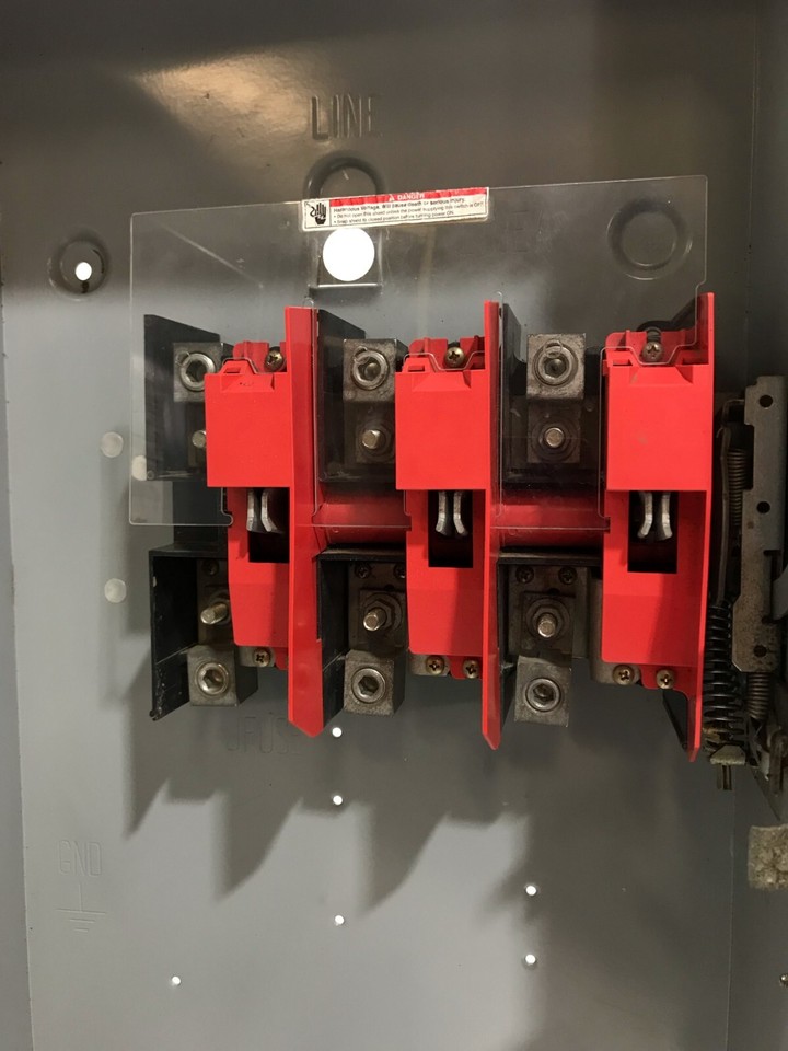 GE Disconnect 200 Amp 600 Volt 3R | eBay