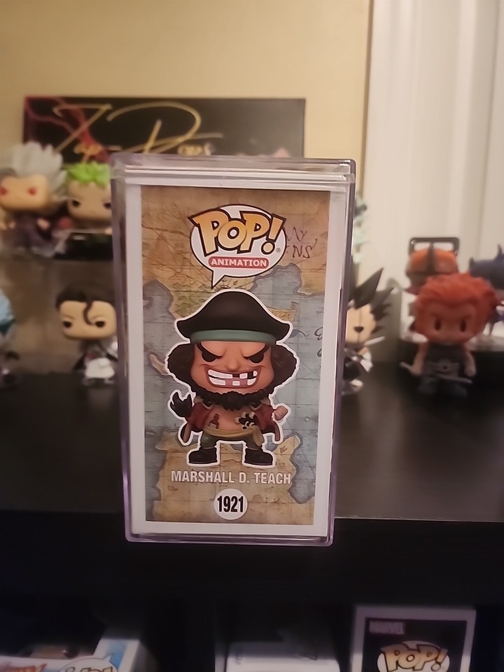 Funko POP! One Piece - Marshall D. Teach - with Hard Stack Protector ...