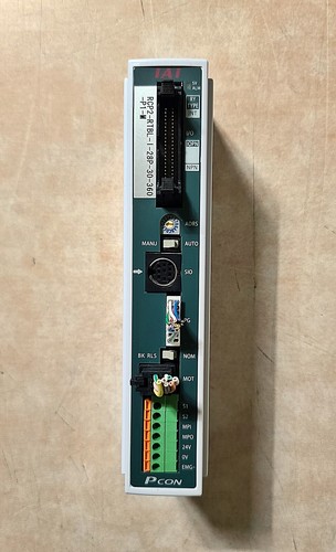IAI Servo Actuator Controller PCON-C-28PI-NP-2-0 free ship | eBay