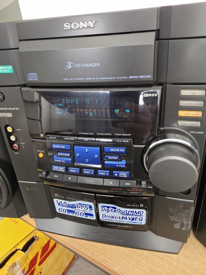 SONY Mini Hifi HCD-RG30 MP3, Tape, 3 CD DISC Player Sound System Video ...