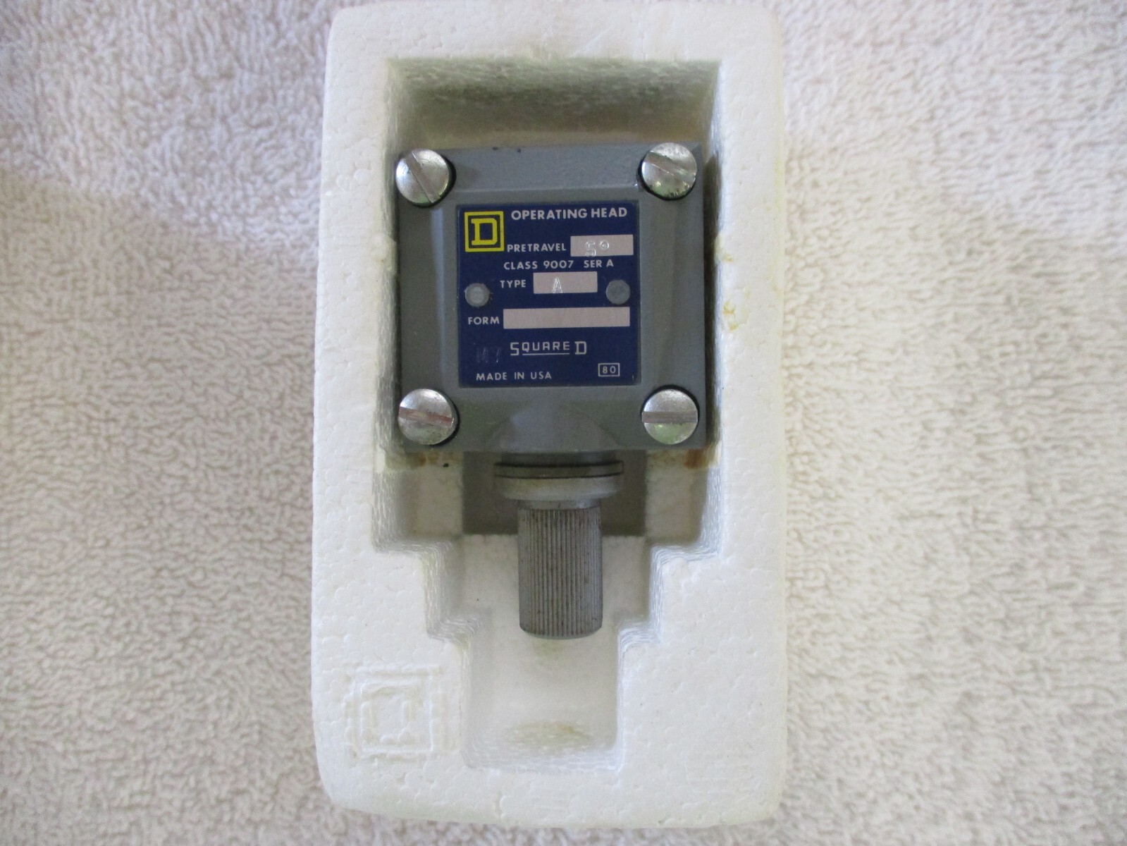 NIB Square D Class 9007 Turret Head for Mech Position Switch 9007 Type ...