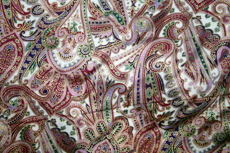DEEP PINK AND GREEN PAISLEY FROM TEXSTYLES - 100% COTTON FABRIC | eBay