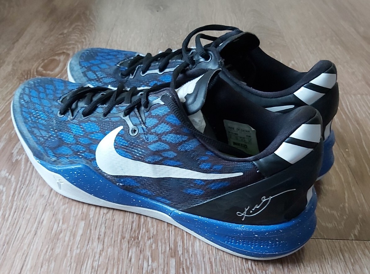 Kobe 8 System Blue Glow