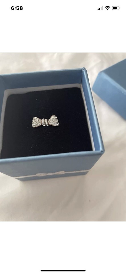 Robin McGraw Bow Ring: Elegance and Empowering Robin McGraw One Ring ...