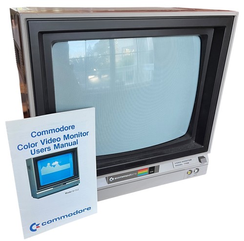 Commodore 13” Color Video Monitor 1702 Vtg 1984 Gaming 64 CRT W/Manual ...