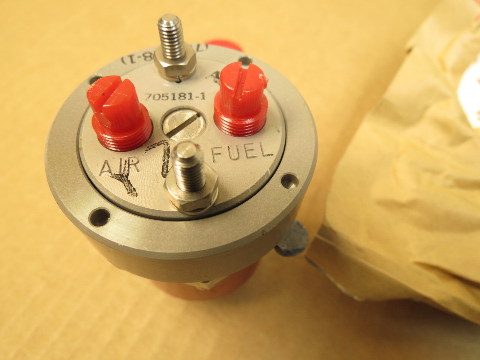 Aircraft Fuel Pressure Switch “Explosion Proof” Bendix 3135-16-E-25 New ...