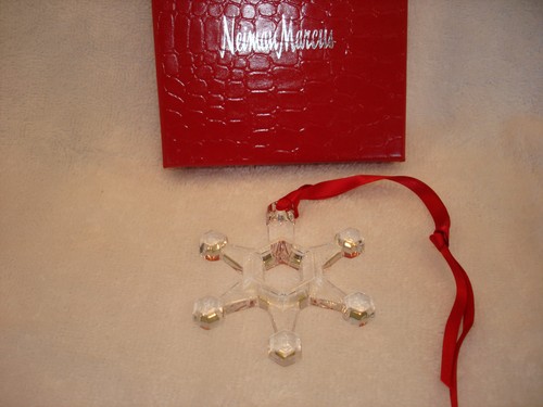 Neiman Marcus Crystal Star Snowflake Certify Holiday Collector Sweden ...