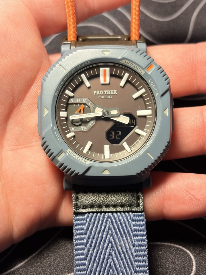Casio PRO TREK Hiker Line BLUETOOTH Analog Digital PRJ-B001B-2CR 100M ...
