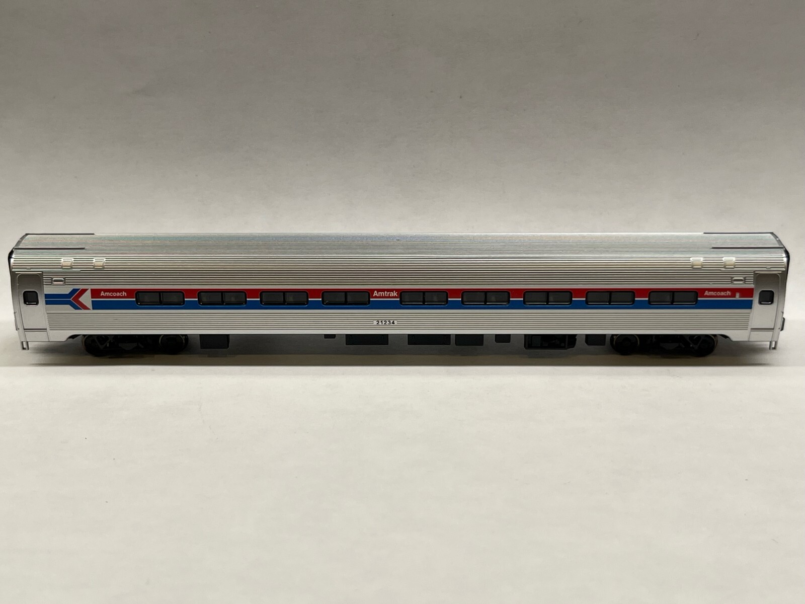 Kato Amtrak Amfleet Passenger Coach Car Amcoach #21234 Phase 1 N-Scale ...