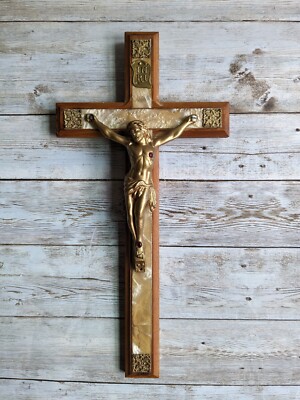 Crucifixes & Crosses - Vintage Crucifixes