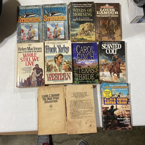 LOT OF 11 ADULT WESTERN Paperback Books MIXED AUTHORS VINTAGE !!!! 2 ...