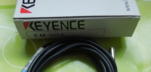 1PC Keyence Fiber Amplifier Sensor EM-054 EM054 New In Box | eBay