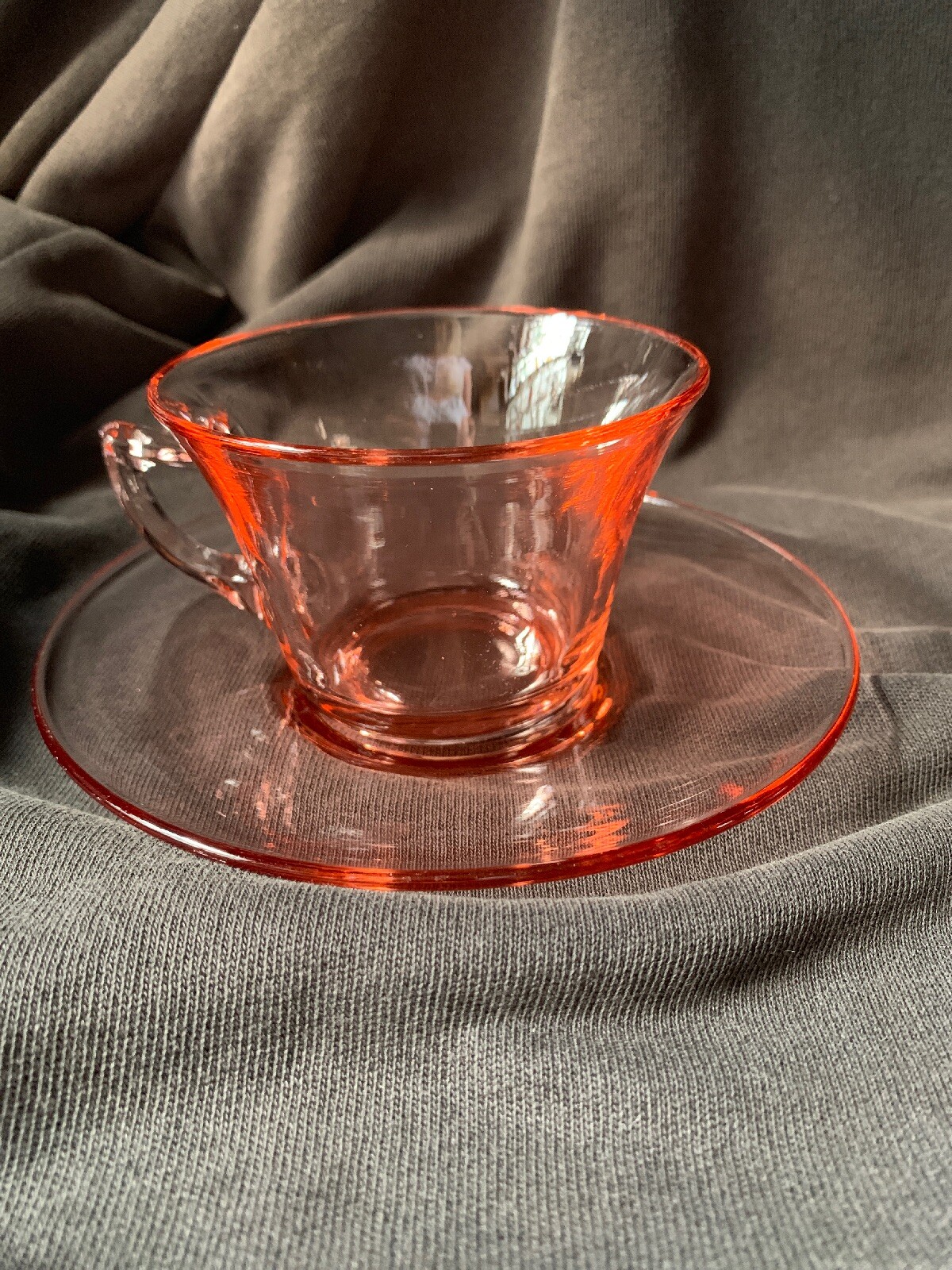 Set of CAMBRIDGE GLASS 7 cups 8 saucers clear pink Triangle C +creamer ...