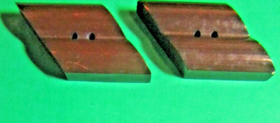 (2) VINTAGE 7/8" BROWN EARLY PLASTIC? BAKELITE? 2-HOLE DIAGONAL CUT ...
