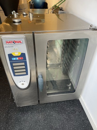 sccwe61 Rational six tray combi oven with stand, trays and cleaning ...