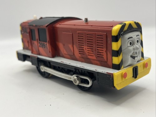 Vintage “Salty” Thomas the Tank Engine Trackmaster 2002 Tomy Motorized ...