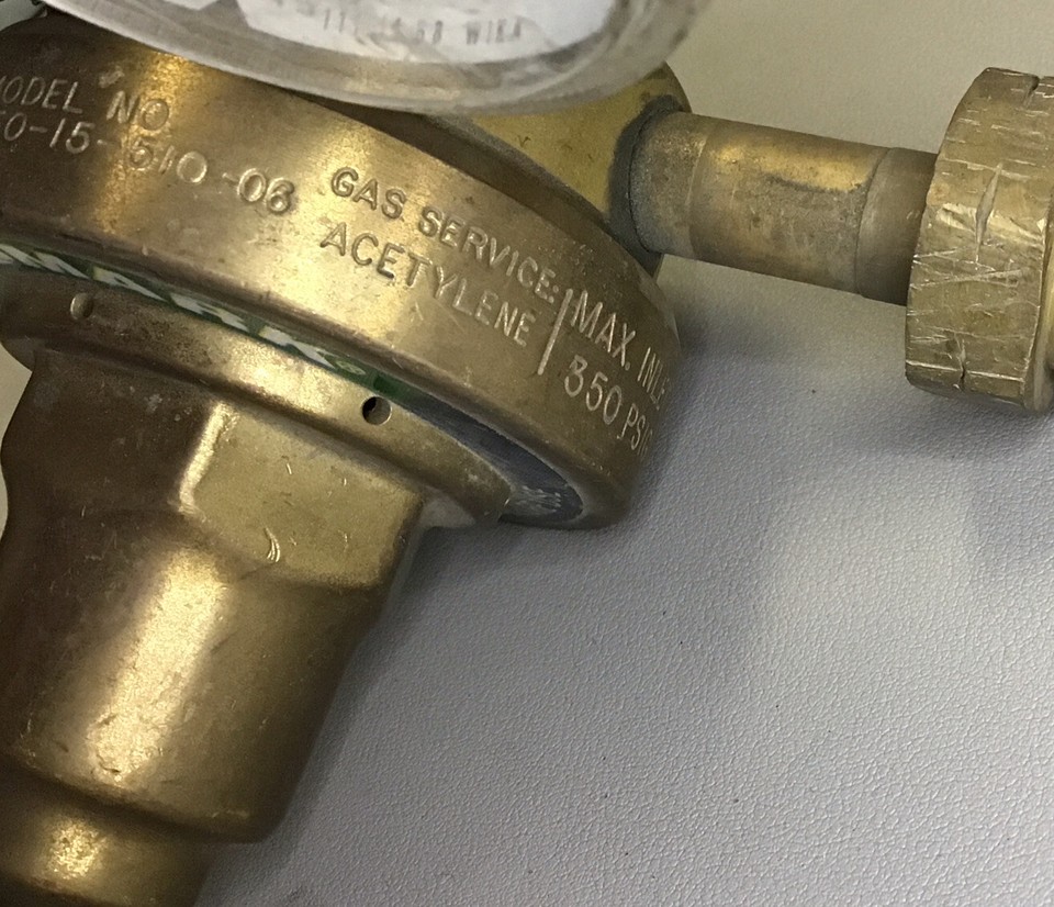 Weldmark 350-15-510-06 Heavy Duty Acetylene Regulator 400 PSIG (B10) | eBay