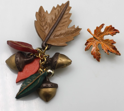 Vintage 2 PC Fall Autumn pin brooch lot plastic enamel Gerry's leaf ...