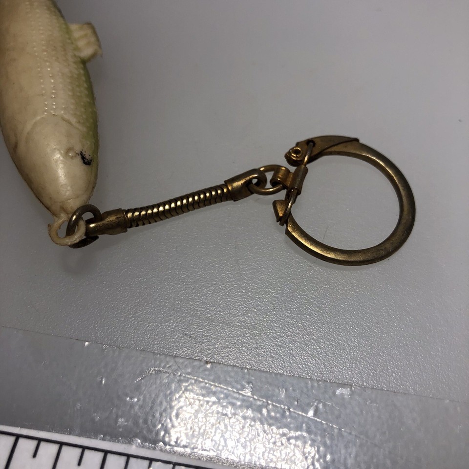 Vintage Fish Hong Kong Fishing Water Animal Charm Keychain Key Ring ...
