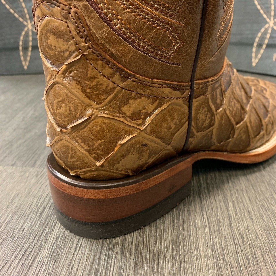 MEN'S RODEO COWBOY FISH PIRARUCU PRINT WESTERN SQUARE TOE BOOTS COGNAC ...