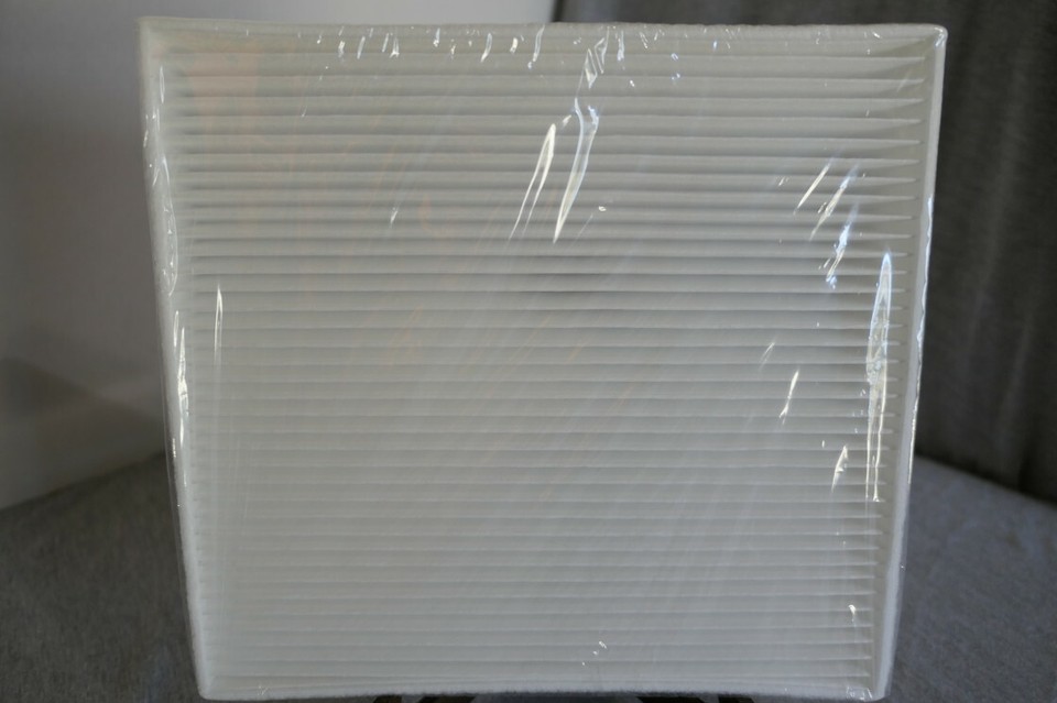 NEW Genuine OEM GM 19386674 Cabin Air Filter 14-18 Silverado, Sierra ...