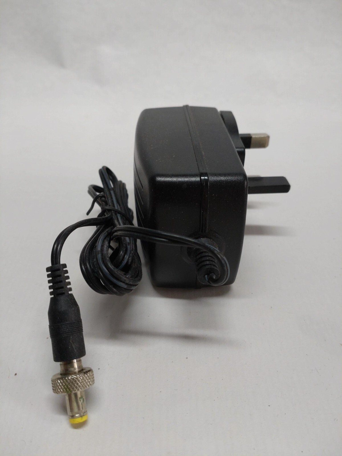 Kramer AC Adapter 2535-023500 12V DC 1.25A screw plug New (MDA ...